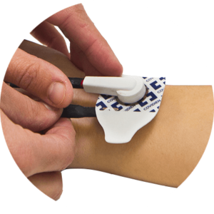 Patch cutané à capteur intelligent pour lire en temps réel l'état ...